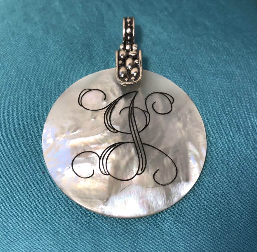 40mm Shell Pendant with Ornamental Silver Bail – Single Initial – Old ...